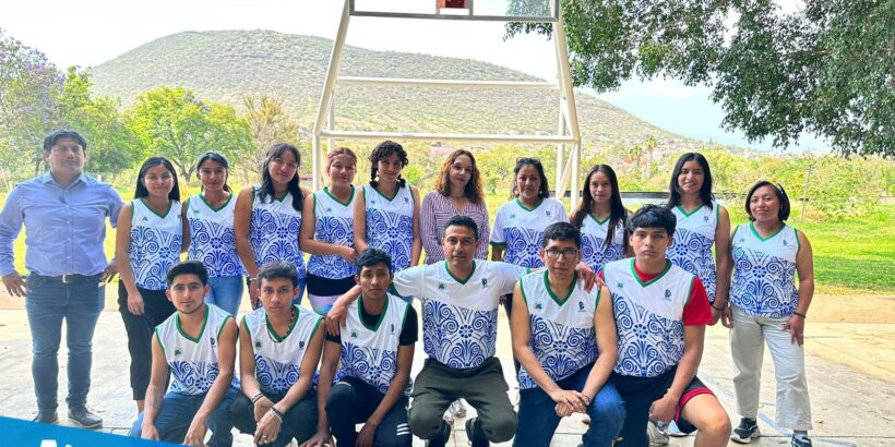 ITVO entregó uniformes deportivos a la selección de básquetbol femenil ...